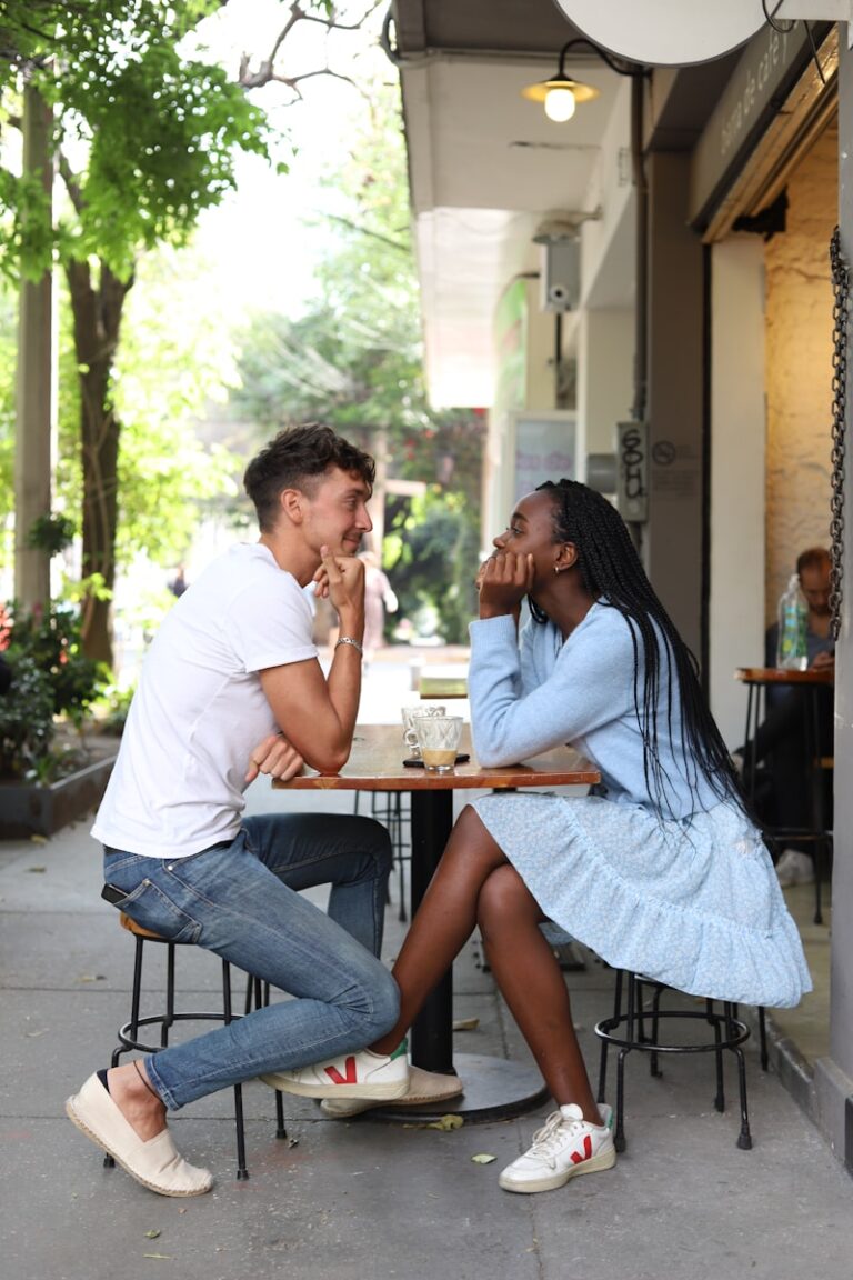 How Often Should You See Someone You're Dating? Relationship Experts ...
